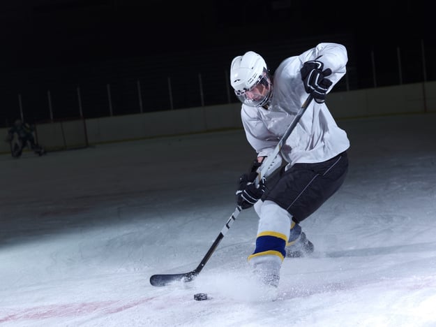 6 Ways to Enjoy Ice Hockey This Season