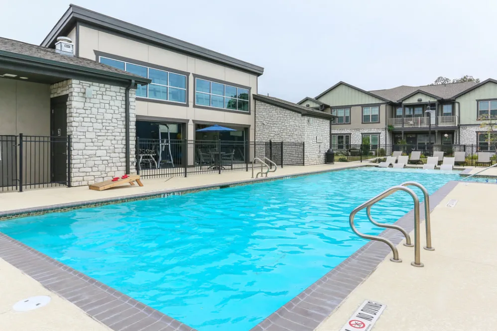 Round Rock, TX Townhome Apartments | Springs at Round Rock