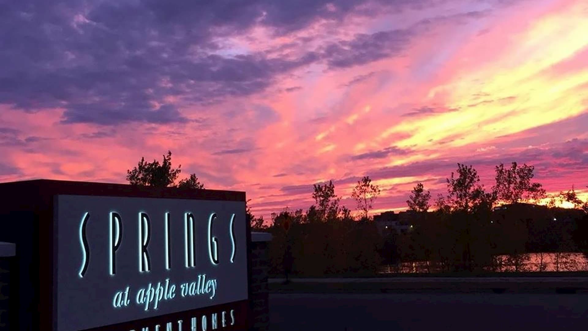 Photos of Springs at Apple Valley in Apple Valley, MN