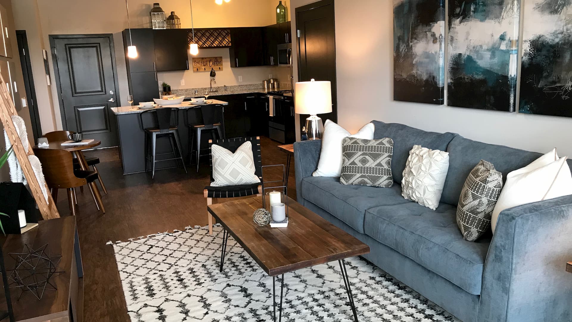 Apple Valley, MN Apartments | Springs at Cobblestone Lake